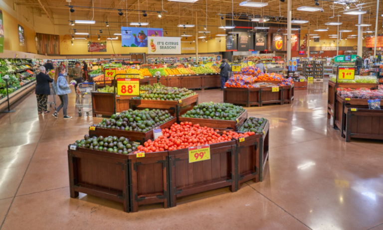 The Largest Grocery Chains in the US in 2021 Based on Locations